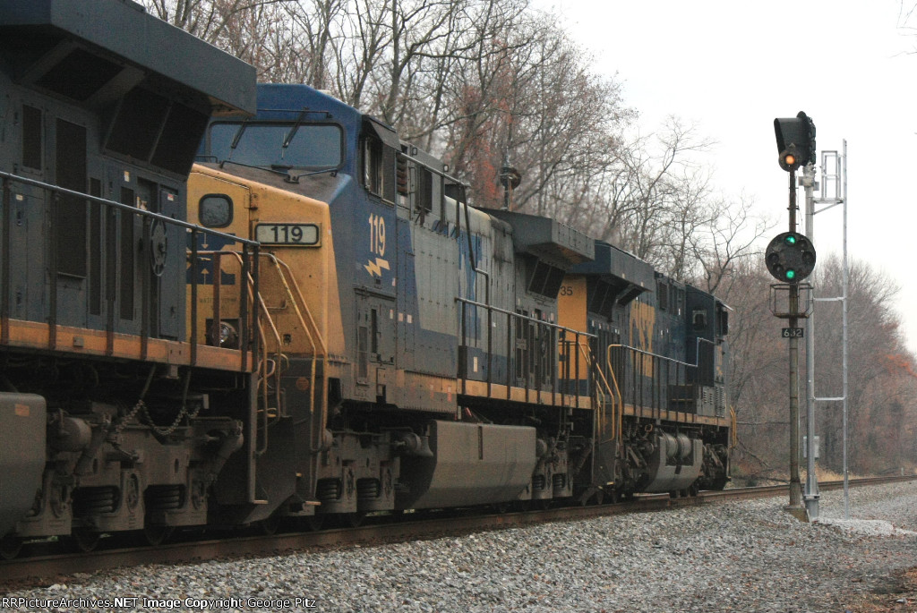 CSX train Q032 looks at a clear